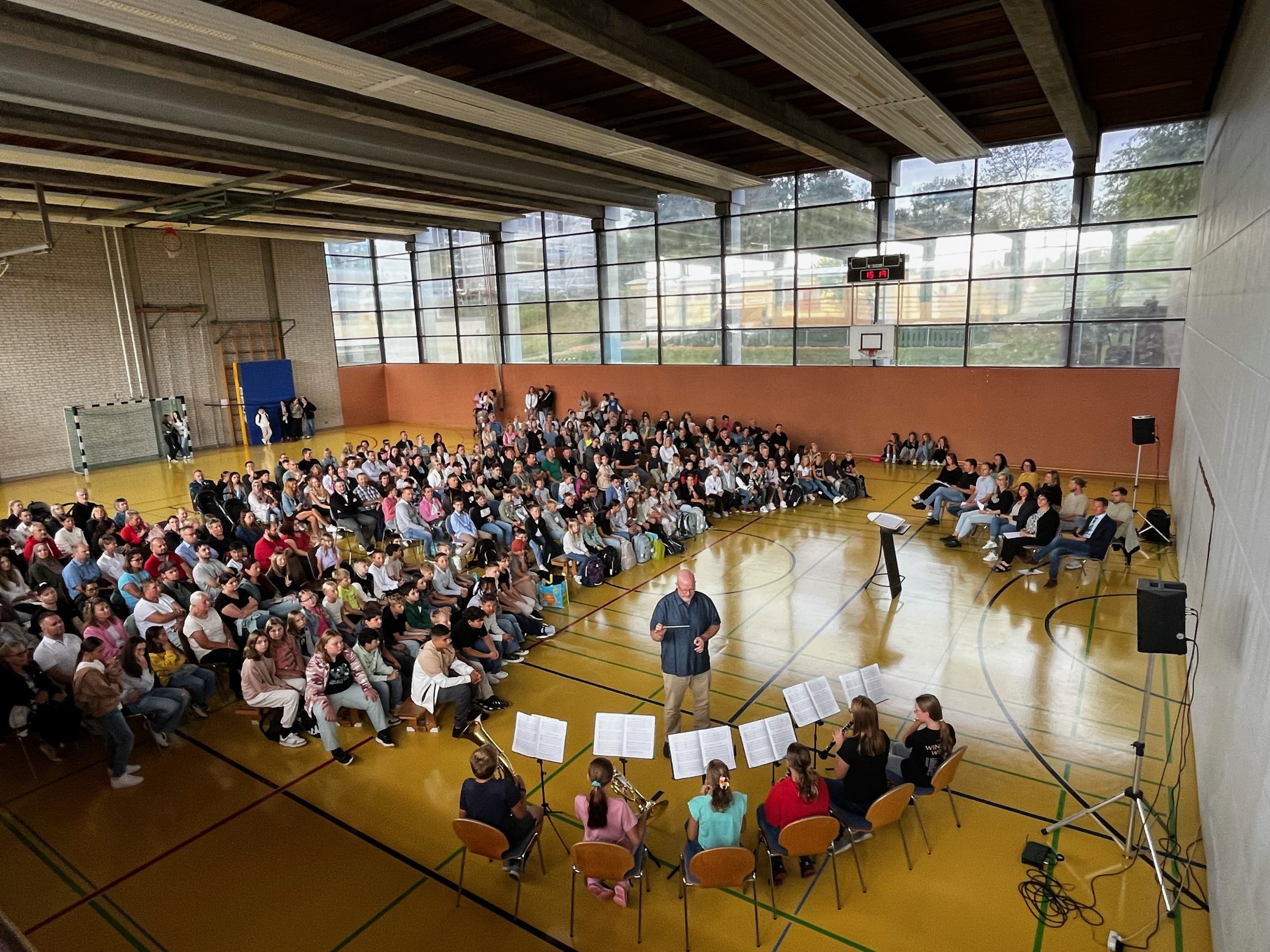 99 neue Gesichter an der Realschule Hechingen begrüßt - Realschule Hechingen